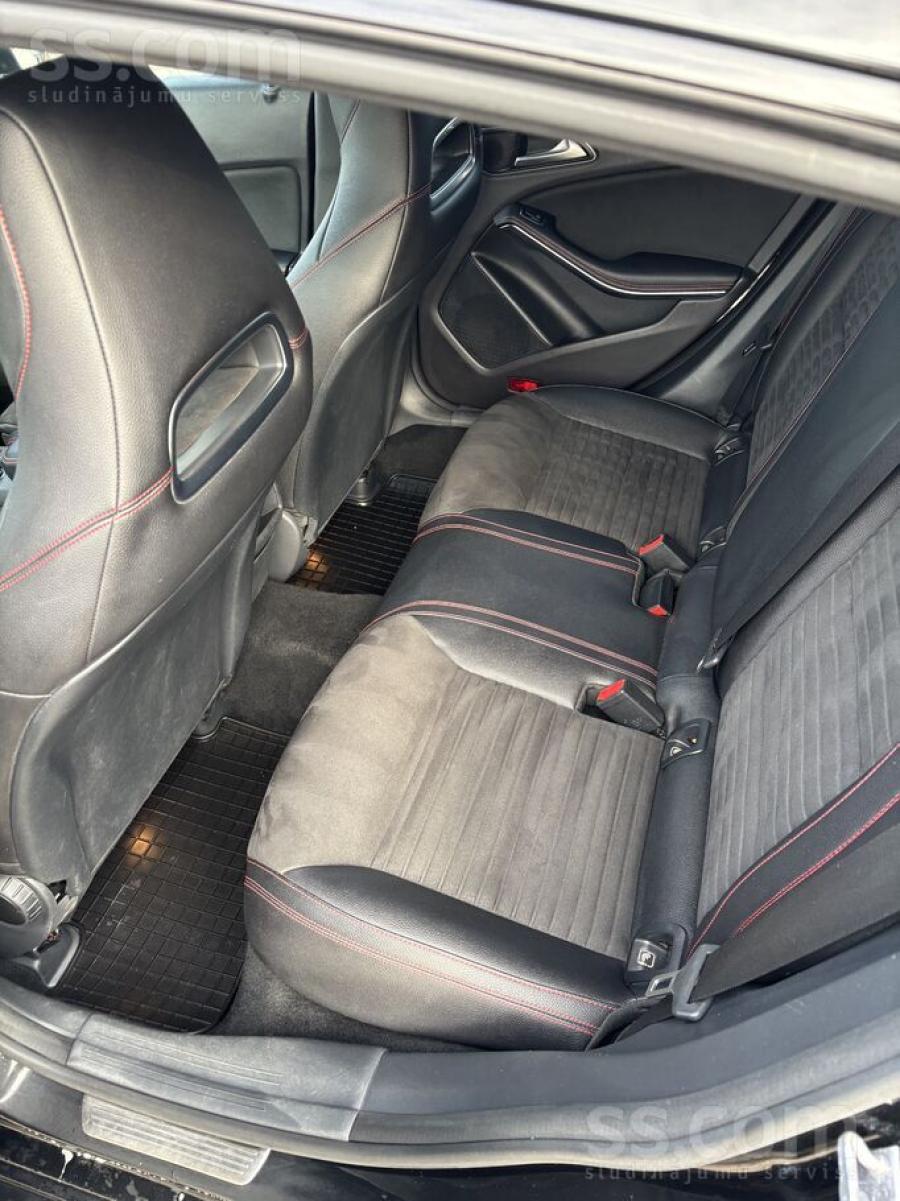 Melns Mercedes-Benz CLA 200 2018 Jelgava, ar dzinēja tilpumu 2.20 L un nobraukumu 133 tūkst. km par 14900 €, foto 12 vietnē AUTOMOTO.COM.LV