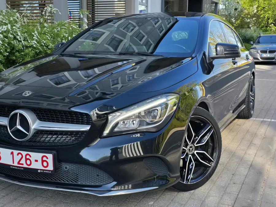 Melns Mercedes-Benz CLA 200 2019 Rīga, ar dzinēja tilpumu 2.10 L un nobraukumu 196 tūkst. km par 12790 €, foto 24 vietnē AUTOMOTO.COM.LV