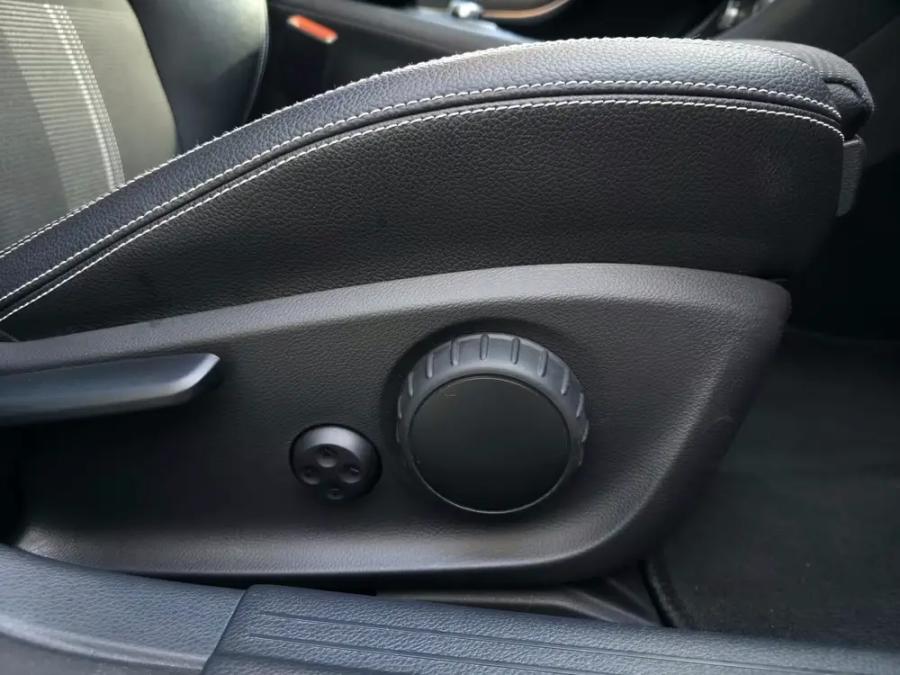 Melns Mercedes-Benz CLA 200 2019 Rīga, ar dzinēja tilpumu 2.10 L un nobraukumu 196 tūkst. km par 12790 €, foto 26 vietnē AUTOMOTO.COM.LV