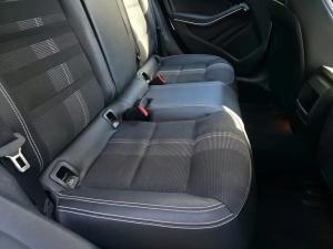 Melns Mercedes-Benz CLA 200 2019 Rīga, ar dzinēja tilpumu 2.10 L un nobraukumu 196 tūkst. km par 12790 €, foto 27 vietnē AUTOMOTO.COM.LV