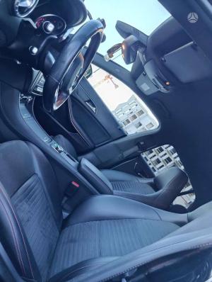 Black Mercedes-Benz CLA 200 2019 in Vilnius, with an engine capacity of 2.14 L and mileage of 268 thousand km for 13599 €, photo 15 on AUTOMOTO.COM.LV