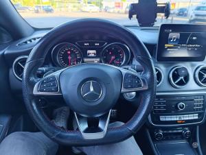 Black Mercedes-Benz CLA 200 2019 in Vilnius, with an engine capacity of 2.14 L and mileage of 268 thousand km for 13599 €, photo 17 on AUTOMOTO.COM.LV