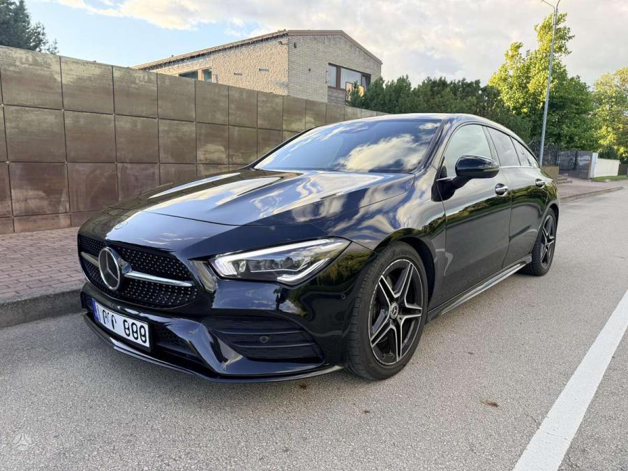 Black Mercedes-Benz CLA 200 2019 in Kaunas, with an engine capacity of 1.33 L and mileage of 220 thousand km for 17500 €, photo 3 on AUTOMOTO.COM.LV