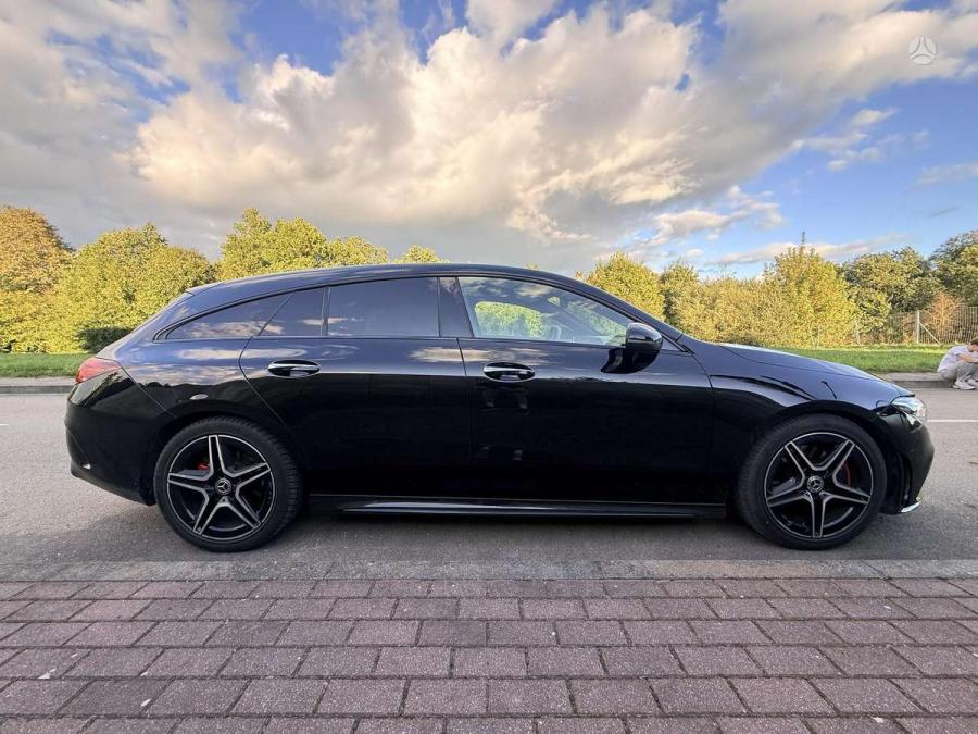 Black Mercedes-Benz CLA 200 2019 in Kaunas, with an engine capacity of 1.33 L and mileage of 220 thousand km for 17500 €, photo 9 on AUTOMOTO.COM.LV