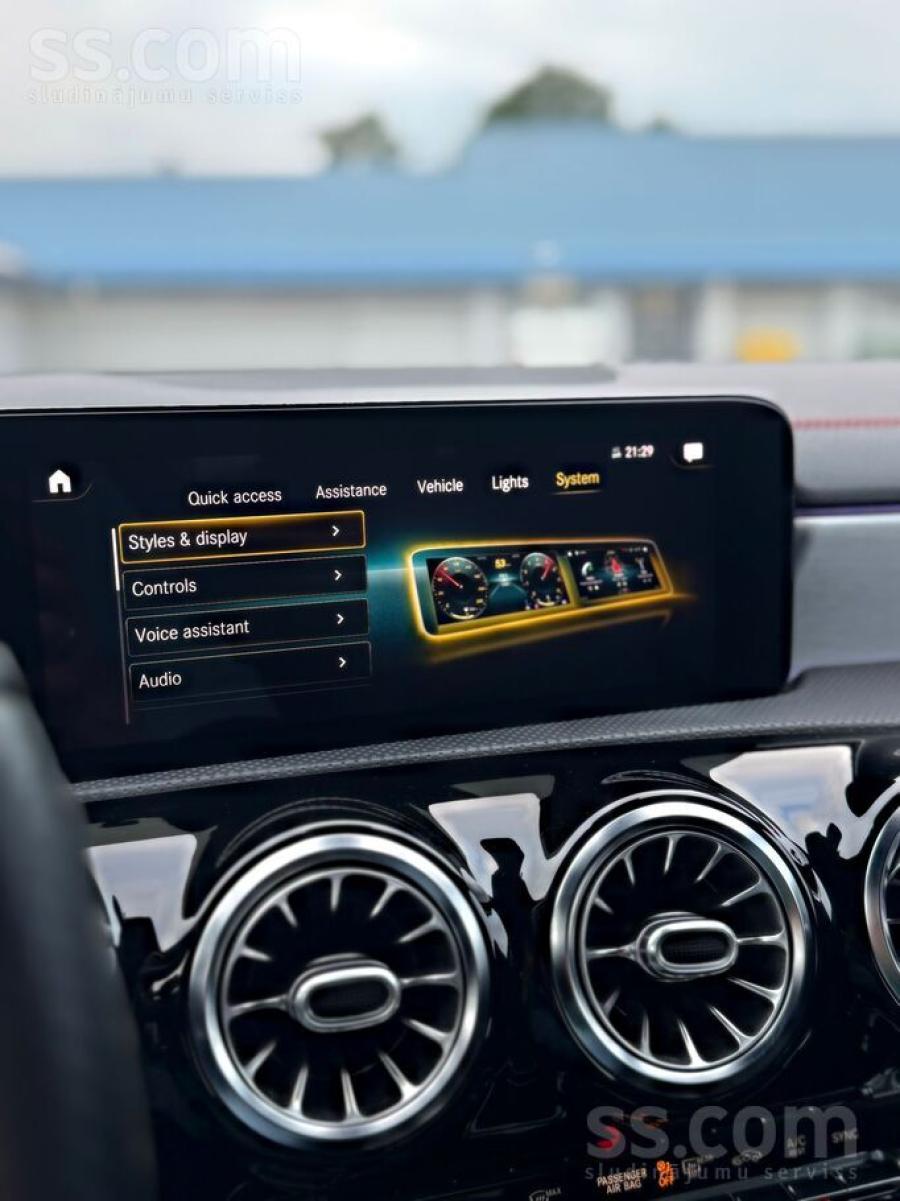 Melns Mercedes-Benz CLA 200 2020 Liepāja, ar dzinēja tilpumu 2.00 L un nobraukumu 233 tūkst. km par 19800 €, foto 6 vietnē AUTOMOTO.COM.LV