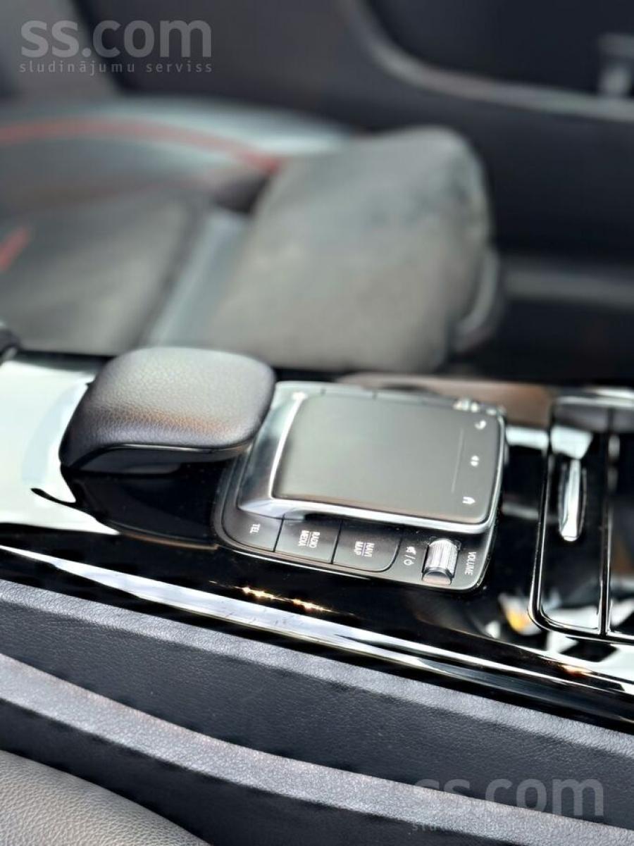 Melns Mercedes-Benz CLA 200 2020 Liepāja, ar dzinēja tilpumu 2.00 L un nobraukumu 233 tūkst. km par 19800 €, foto 11 vietnē AUTOMOTO.COM.LV