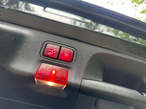 Black Mercedes-Benz CLA 200 2020 in Vilnius, with an engine capacity of 1.95 L and mileage of 228 thousand km for 19500 €, photo 42 on AUTOMOTO.COM.LV