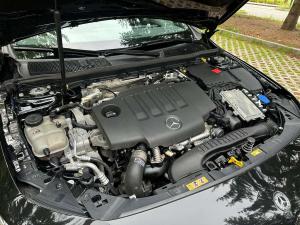 Black Mercedes-Benz CLA 200 2020 in Vilnius, with an engine capacity of 1.95 L and mileage of 228 thousand km for 19500 €, photo 49 on AUTOMOTO.COM.LV