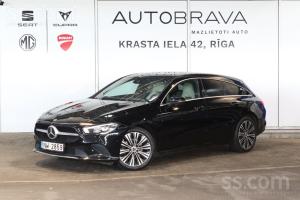 Melns Mercedes-Benz CLA 200 2020 Rīga, ar dzinēja tilpumu 1.30 L un nobraukumu 99 tūkst. km par 21000 €, foto  vietnē AUTOMOTO.COM.LV