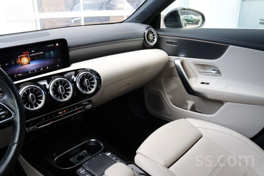 Melns Mercedes-Benz CLA 200 2020 Rīga, ar dzinēja tilpumu 1.30 L un nobraukumu 99 tūkst. km par 21000 €, foto 13 vietnē AUTOMOTO.COM.LV