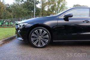 Melns Mercedes-Benz CLA 200 2020 Rīga, ar dzinēja tilpumu 1.30 L un nobraukumu 99 tūkst. km par 21000 €, foto 36 vietnē AUTOMOTO.COM.LV