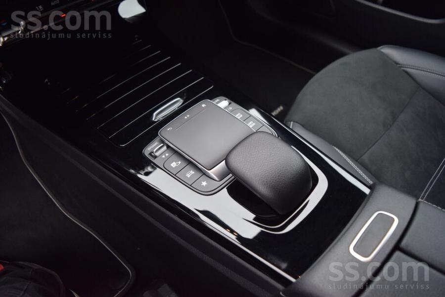 Black Mercedes-Benz CLA 200 2021 in Riga, with an engine capacity of 2.00 L and mileage of 51 thousand km for 29500 €, photo 6 on AUTOMOTO.COM.LV
