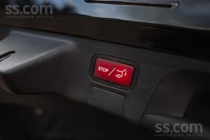 Black Mercedes-Benz CLA 200 2021 in Dobele, with an engine capacity of 2.00 L and mileage of 231 thousand km for 23900 €, photo 16 on AUTOMOTO.COM.LV