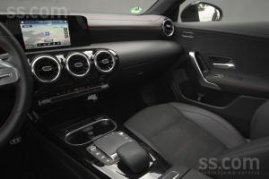 Black Mercedes-Benz CLA 200 2021 in Dobele, with an engine capacity of 2.00 L and mileage of 231 thousand km for 23900 €, photo 17 on AUTOMOTO.COM.LV