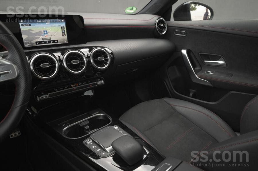 Black Mercedes-Benz CLA 200 2021 in Dobele, with an engine capacity of 2.00 L and mileage of 231 thousand km for 23900 €, photo 17 on AUTOMOTO.COM.LV