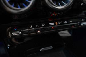 Black Mercedes-Benz CLA 200 2023 in Vilnius, with an engine capacity of 2.00 L and mileage of 162 thousand km for 21800 €, photo 19 on AUTOMOTO.COM.LV