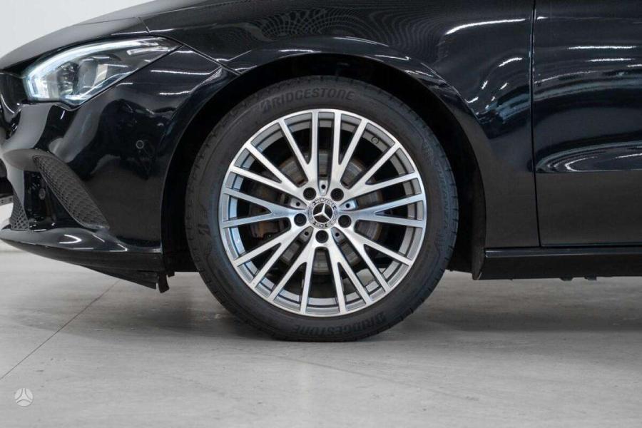Black Mercedes-Benz CLA 200 2023 in Vilnius, with an engine capacity of 2.00 L and mileage of 162 thousand km for 21800 €, photo 25 on AUTOMOTO.COM.LV