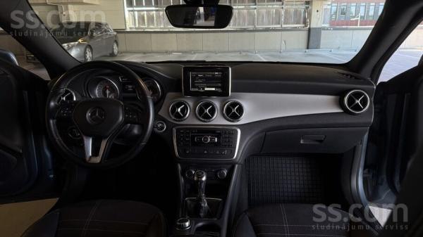 Zils Mercedes-Benz CLA 200 2013 Rīga, ar dzinēja tilpumu 1.80 L un nobraukumu 119 tūkst. km par 11900 €, foto 7 vietnē AUTOMOTO.COM.LV