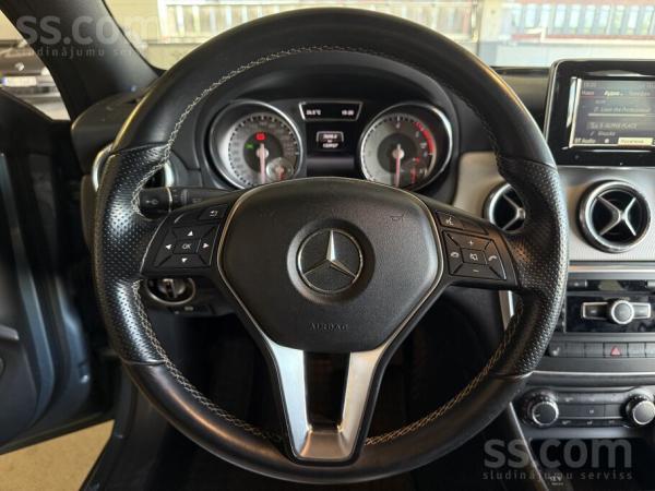 Zils Mercedes-Benz CLA 200 2013 Rīga, ar dzinēja tilpumu 1.80 L un nobraukumu 119 tūkst. km par 11900 €, foto 8 vietnē AUTOMOTO.COM.LV