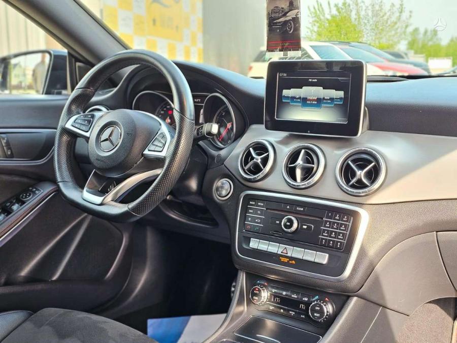 Zils Mercedes-Benz CLA 200 2018 Šauļi, ar dzinēja tilpumu 2.14 L un nobraukumu 261 tūkst. km par 15950 €, foto 19 vietnē AUTOMOTO.COM.LV