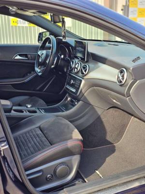 Zils Mercedes-Benz CLA 200 2018 Šauļi, ar dzinēja tilpumu 2.14 L un nobraukumu 261 tūkst. km par 15950 €, foto 20 vietnē AUTOMOTO.COM.LV