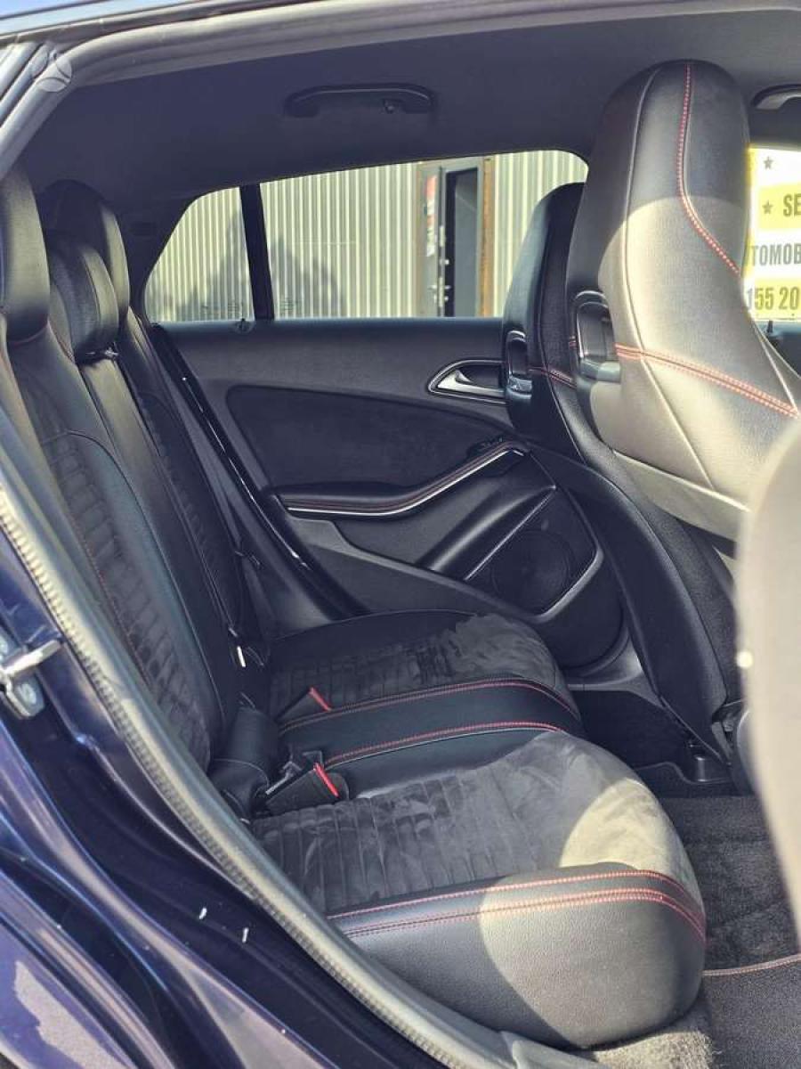 Zils Mercedes-Benz CLA 200 2018 Šauļi, ar dzinēja tilpumu 2.14 L un nobraukumu 261 tūkst. km par 15950 €, foto 21 vietnē AUTOMOTO.COM.LV