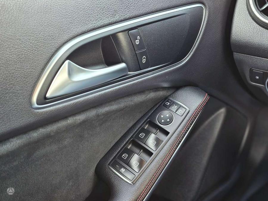 Zils Mercedes-Benz CLA 200 2018 Šauļi, ar dzinēja tilpumu 2.14 L un nobraukumu 261 tūkst. km par 15950 €, foto 25 vietnē AUTOMOTO.COM.LV
