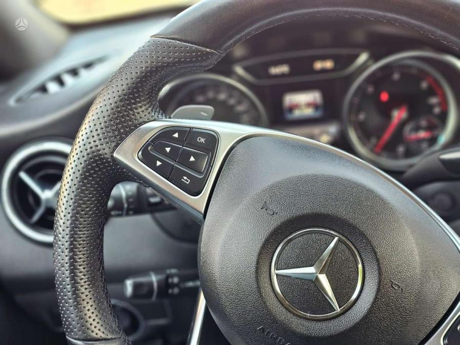 Zils Mercedes-Benz CLA 200 2018 Šauļi, ar dzinēja tilpumu 2.14 L un nobraukumu 261 tūkst. km par 15950 €, foto 33 vietnē AUTOMOTO.COM.LV