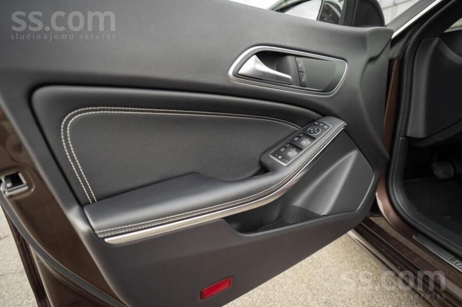 Brūns Mercedes-Benz CLA 200 2018 Rīga, ar dzinēja tilpumu 2.20 L un nobraukumu 192 tūkst. km par 12990 €, foto 14 vietnē AUTOMOTO.COM.LV