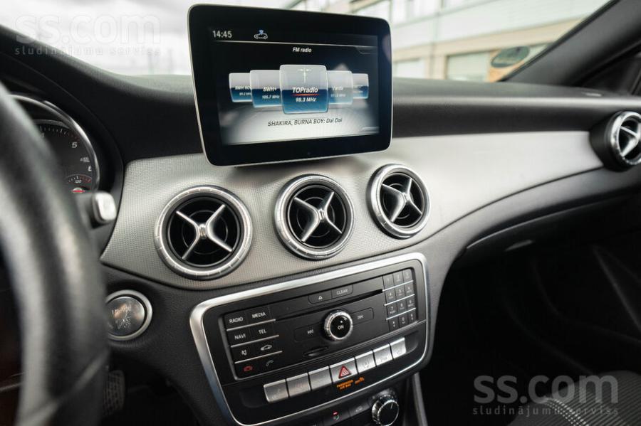 Brūns Mercedes-Benz CLA 200 2018 Rīga, ar dzinēja tilpumu 2.20 L un nobraukumu 192 tūkst. km par 12990 €, foto 21 vietnē AUTOMOTO.COM.LV