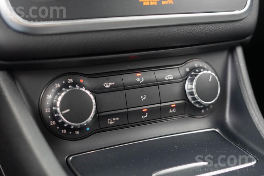 Brūns Mercedes-Benz CLA 200 2018 Rīga, ar dzinēja tilpumu 2.20 L un nobraukumu 192 tūkst. km par 12990 €, foto 28 vietnē AUTOMOTO.COM.LV