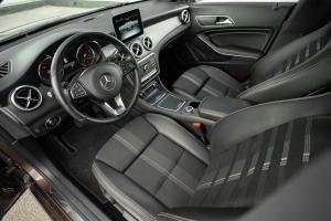 Brūns Mercedes-Benz CLA 200 2018 Rīga, ar dzinēja tilpumu 2.20 L un nobraukumu 192 tūkst. km par 12990 €, foto 12 vietnē AUTOMOTO.COM.LV