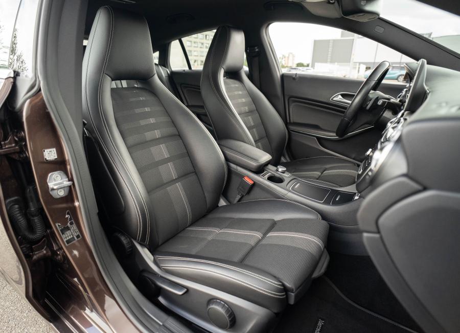 Brūns Mercedes-Benz CLA 200 2018 Rīga, ar dzinēja tilpumu 2.20 L un nobraukumu 192 tūkst. km par 12990 €, foto 30 vietnē AUTOMOTO.COM.LV
