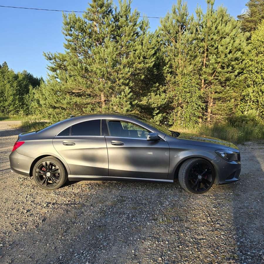 Pelēks Mercedes-Benz CLA 200 2015 Klaipėda, ar dzinēja tilpumu 2.14 L un nobraukumu 210 tūkst. km par 5000 €, foto 3 vietnē AUTOMOTO.COM.LV