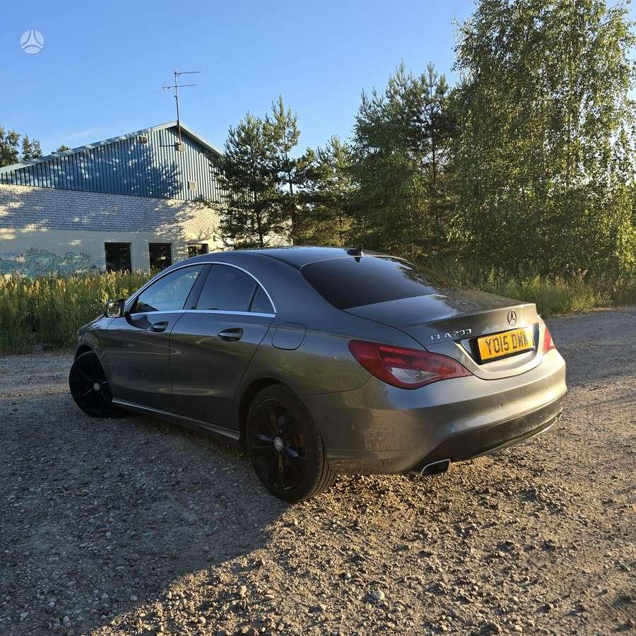Pelēks Mercedes-Benz CLA 200 2015 Klaipėda, ar dzinēja tilpumu 2.14 L un nobraukumu 210 tūkst. km par 5000 €, foto 6 vietnē AUTOMOTO.COM.LV