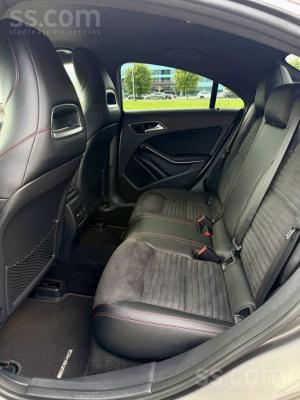 Pelēks Mercedes-Benz CLA 200 2016 Rīga, ar dzinēja tilpumu 1.60 L un nobraukumu 119 tūkst. km par 13900 €, foto 5 vietnē AUTOMOTO.COM.LV