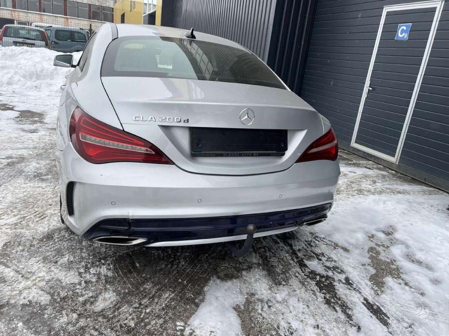 Grey Mercedes-Benz CLA 200 2017 in Alytus, with an engine capacity of 2.14 L and mileage of 197 thousand km for 10300 €, photo 7 on AUTOMOTO.COM.LV