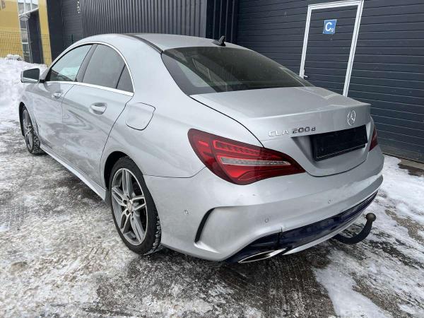 Grey Mercedes-Benz CLA 200 2017 in Alytus, with an engine capacity of 2.14 L and mileage of 197 thousand km for 10300 €, photo 8 on AUTOMOTO.COM.LV