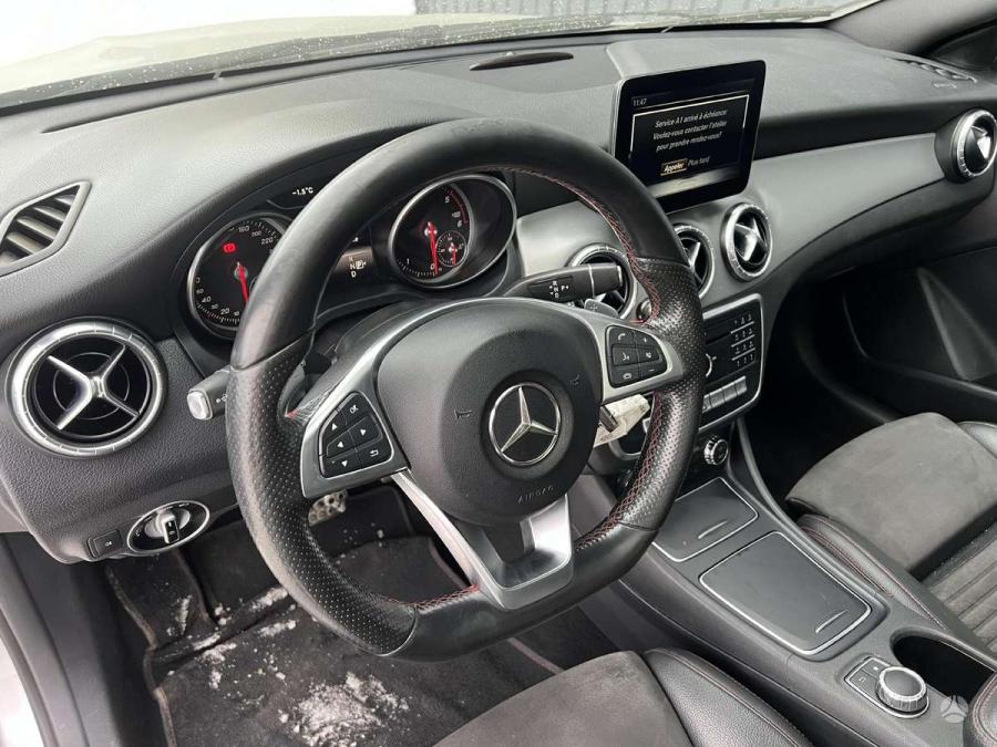 Grey Mercedes-Benz CLA 200 2017 in Alytus, with an engine capacity of 2.14 L and mileage of 197 thousand km for 10300 €, photo 18 on AUTOMOTO.COM.LV