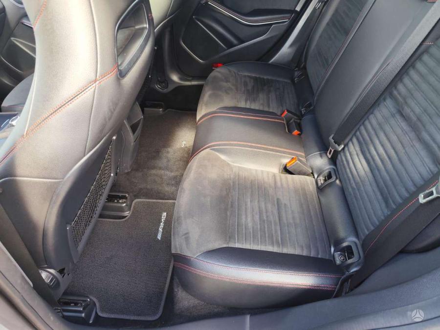 Pelēks Mercedes-Benz CLA 200 2014 Marijampole, ar dzinēja tilpumu 1.80 L un nobraukumu 206 tūkst. km par 12900 €, foto 16 vietnē AUTOMOTO.COM.LV