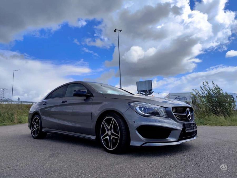 Pelēks Mercedes-Benz CLA 200 2014 Marijampole, ar dzinēja tilpumu 1.80 L un nobraukumu 206 tūkst. km par 12900 €, foto 22 vietnē AUTOMOTO.COM.LV
