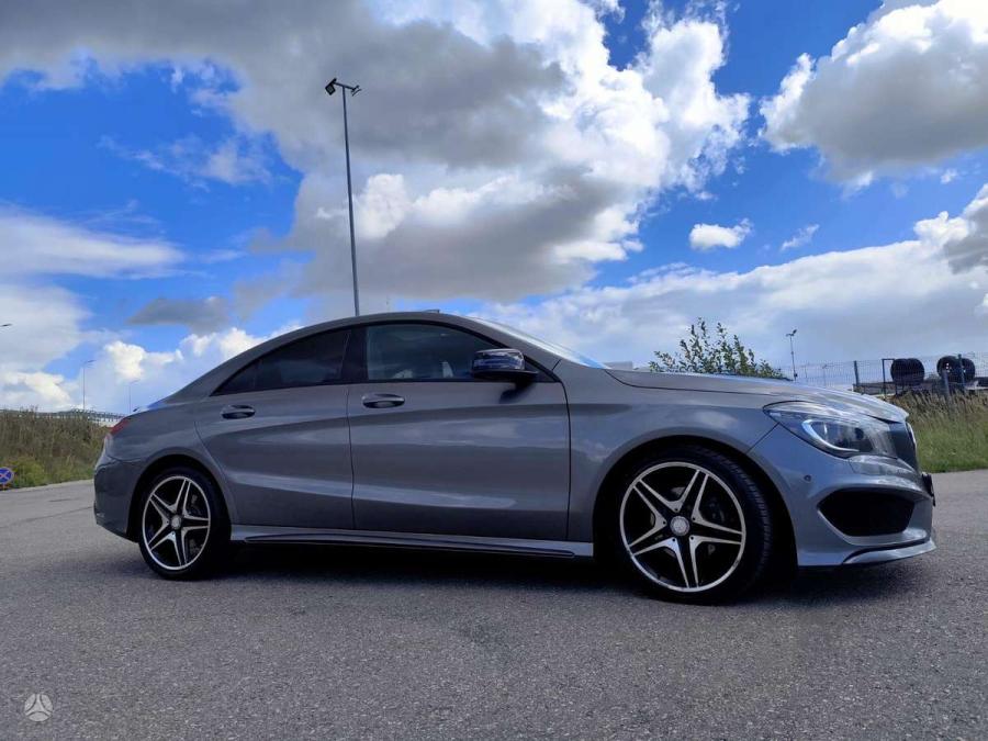 Pelēks Mercedes-Benz CLA 200 2014 Marijampole, ar dzinēja tilpumu 1.80 L un nobraukumu 206 tūkst. km par 12900 €, foto 25 vietnē AUTOMOTO.COM.LV