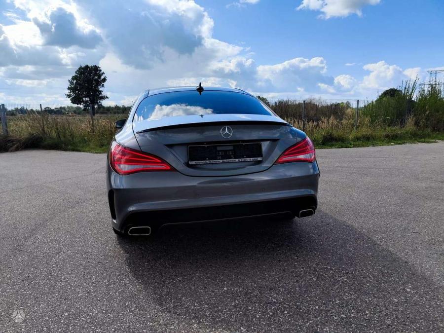 Pelēks Mercedes-Benz CLA 200 2014 Marijampole, ar dzinēja tilpumu 1.80 L un nobraukumu 206 tūkst. km par 12900 €, foto 26 vietnē AUTOMOTO.COM.LV