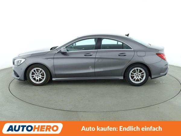 Grey Mercedes-Benz CLA 200 2017 in Kaunas, with an engine capacity of 1.60 L and mileage of 82 thousand km for 24161 €, photo 3 on AUTOMOTO.COM.LV