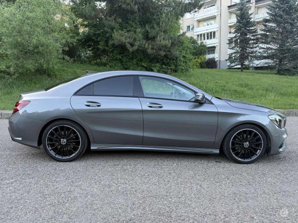 Grey Mercedes-Benz CLA 200 2017 in Vilnius, with an engine capacity of 1.60 L and mileage of 98 thousand km for 19900 €, photo 4 on AUTOMOTO.COM.LV
