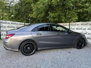 Pelēks Mercedes-Benz CLA 200 2017 Viļņa, ar dzinēja tilpumu 1.60 L un nobraukumu 90 tūkst. km par 18900 €, foto 11 vietnē AUTOMOTO.COM.LV
