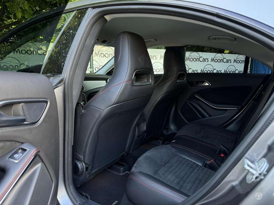 Pelēks Mercedes-Benz CLA 200 2017 Viļņa, ar dzinēja tilpumu 1.60 L un nobraukumu 90 tūkst. km par 18900 €, foto 15 vietnē AUTOMOTO.COM.LV