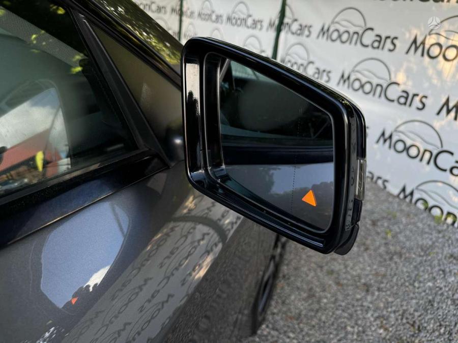 Pelēks Mercedes-Benz CLA 200 2017 Viļņa, ar dzinēja tilpumu 1.60 L un nobraukumu 90 tūkst. km par 18900 €, foto 25 vietnē AUTOMOTO.COM.LV