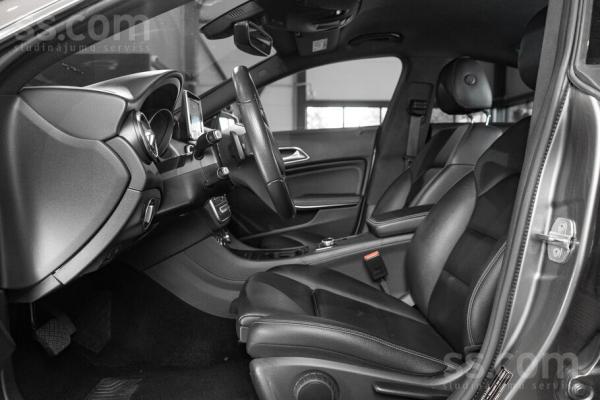 Grey Mercedes-Benz CLA 200 2018 in Riga, with an engine capacity of 1.60 L and mileage of 95 thousand km for 17900 €, photo 9 on AUTOMOTO.COM.LV