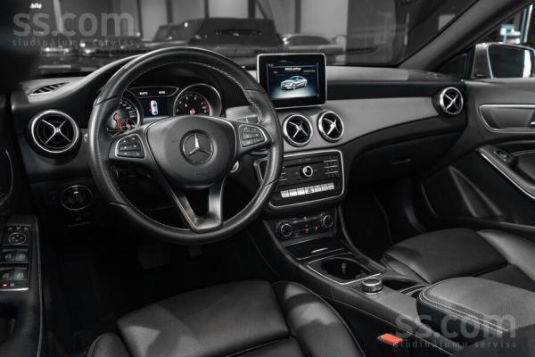 Grey Mercedes-Benz CLA 200 2018 in Riga, with an engine capacity of 1.60 L and mileage of 95 thousand km for 17900 €, photo 11 on AUTOMOTO.COM.LV